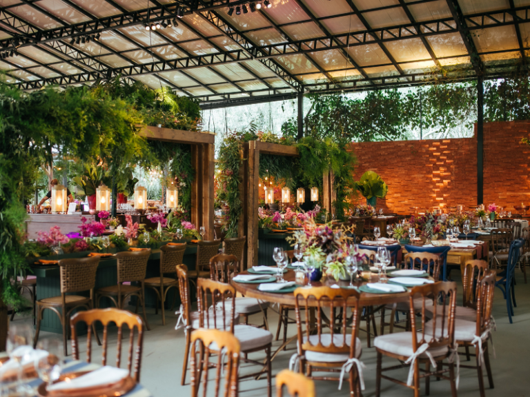 15 Easy Ways to Create Your Dream Cottagecore Wedding Venue - simplysarahco